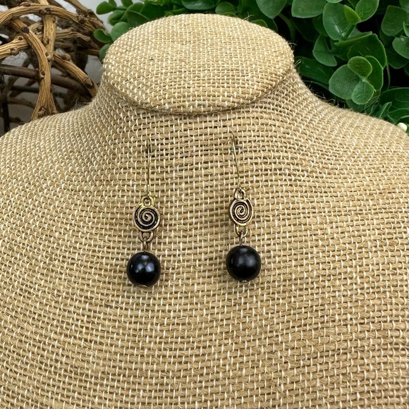 Up Scale Time | Jewelry | Up Scale Time 4kt Gold Filled Ear Wire ...